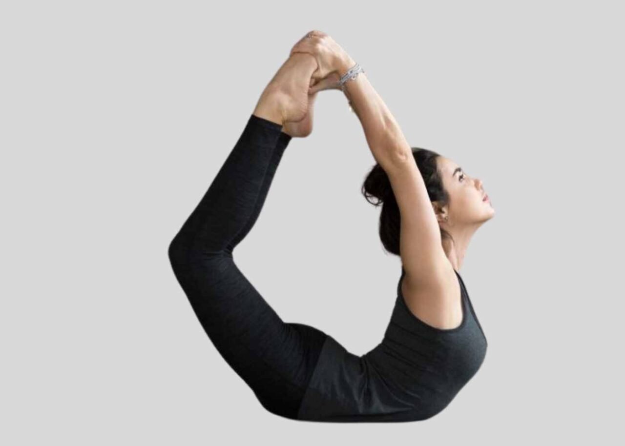 Full bow pose (poorna dhanurasana), Steps and Benefits